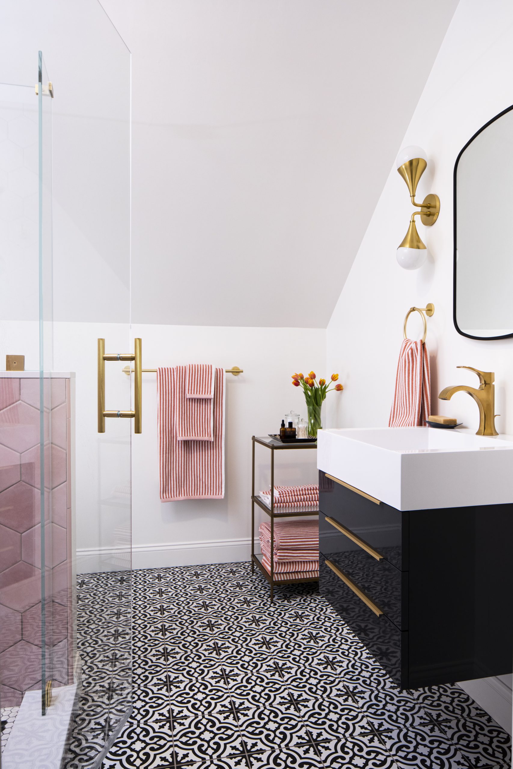 Bear Hill | Workroom Design Studio | Western MA Interior Designers